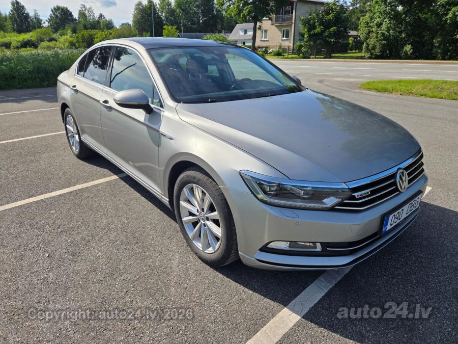 Pelēks Volkswagen Passat 2015 Tallina, ar dzinēja tilpumu 2.00 L un nobraukumu 230 tūkst. km par 12900 €, foto 8 vietnē AUTOMOTO.COM.LV