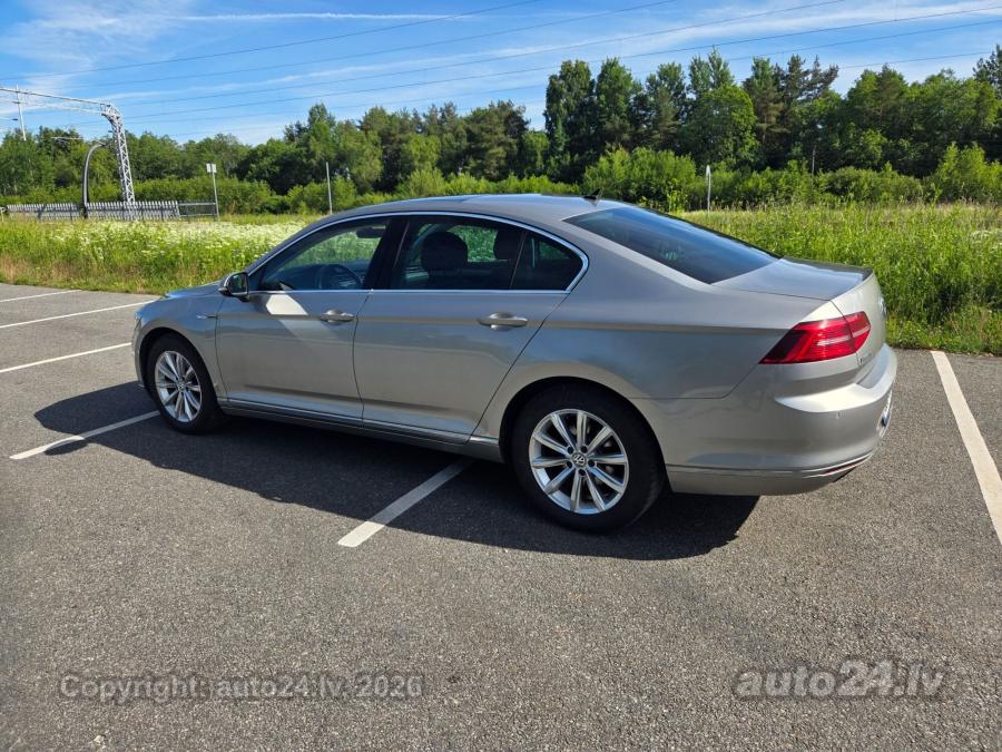 Pelēks Volkswagen Passat 2015 Tallina, ar dzinēja tilpumu 2.00 L un nobraukumu 230 tūkst. km par 12900 €, foto 15 vietnē AUTOMOTO.COM.LV