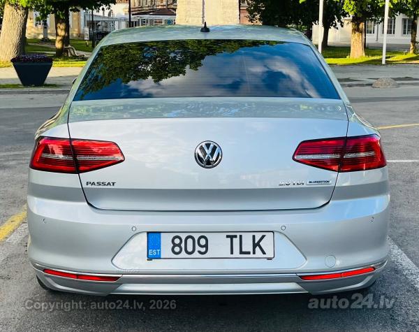 Grey Volkswagen Passat 2015 in Tallinn, with an engine capacity of 2.00 L and mileage of 187 thousand km for 13500 €, photo 4 on AUTOMOTO.COM.LV