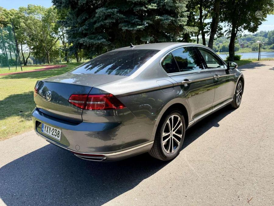 Pelēks Volkswagen Passat 2015 Kauņa, ar dzinēja tilpumu 1.97 L un nobraukumu 312 tūkst. km par 10400 €, foto 5 vietnē AUTOMOTO.COM.LV