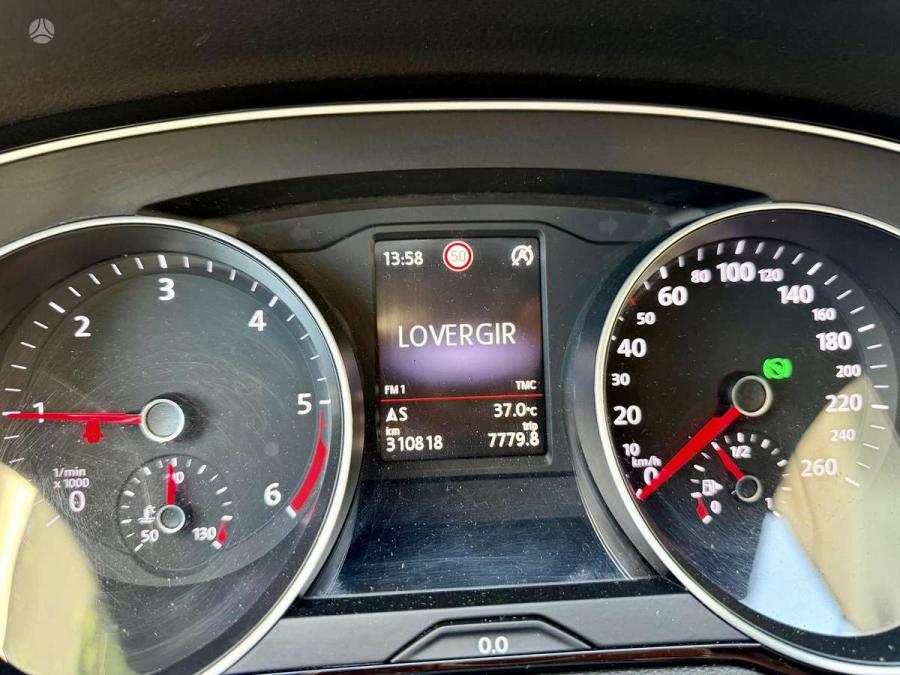 Pelēks Volkswagen Passat 2015 Kauņa, ar dzinēja tilpumu 1.97 L un nobraukumu 312 tūkst. km par 10400 €, foto 15 vietnē AUTOMOTO.COM.LV