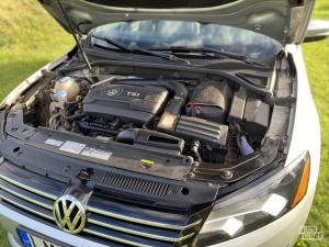 Grey Volkswagen Passat 2015 in Vilnius, with an engine capacity of 1.80 L and mileage of 236 thousand km for 5000 €, photo 15 on AUTOMOTO.COM.LV