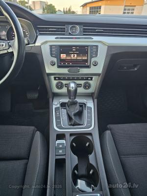 Grey Volkswagen Passat 2015 in Paide, with an engine capacity of 1.40 L and mileage of 128 thousand km for 10990 €, photo 11 on AUTOMOTO.COM.LV