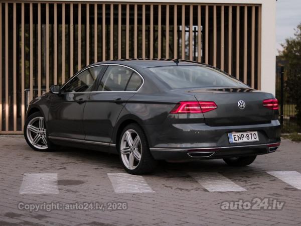 Pelēks Volkswagen Passat 2015 Tallina, ar dzinēja tilpumu 2.00 L un nobraukumu 232 tūkst. km par 11500 €, foto 9 vietnē AUTOMOTO.COM.LV