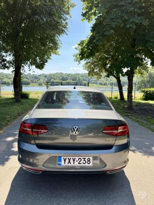 Grey Volkswagen Passat 2015 in Kaunas, with an engine capacity of 1.97 L and mileage of 313 thousand km for 9900 €, photo 8 on AUTOMOTO.COM.LV