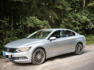 Grey Volkswagen Passat 2015 in Telschi, with an engine capacity of 1.97 L and mileage of 260 thousand km for 3600 €, photo 3 on AUTOMOTO.COM.LV