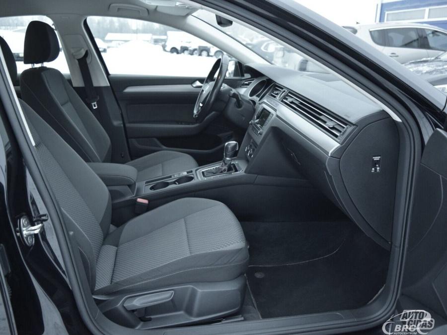 Grey Volkswagen Passat 2016 in Riga, with an engine capacity of 1.40 L and mileage of 279 thousand km for 6400 €, photo 12 on AUTOMOTO.COM.LV