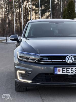 Grey Volkswagen Passat 2016 in Vilnius, with an engine capacity of 1.40 L and mileage of 122 thousand km for 14200 €, photo 11 on AUTOMOTO.COM.LV