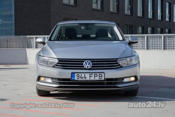 Grey Volkswagen Passat 2016 in Tartu, with an engine capacity of 1.80 L and mileage of 141 thousand km for 12500 €, photo 3 on AUTOMOTO.COM.LV