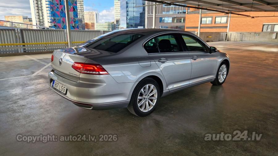 Pelēks Volkswagen Passat 2016 Tallina, ar dzinēja tilpumu 2.00 L un nobraukumu 142 tūkst. km par 14900 €, foto 4 vietnē AUTOMOTO.COM.LV