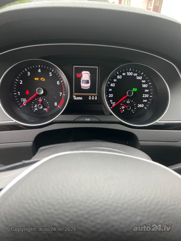 Grey Volkswagen Passat 2016 in Tallinn, with an engine capacity of 1.80 L and mileage of 182 thousand km for 14500 €, photo 9 on AUTOMOTO.COM.LV