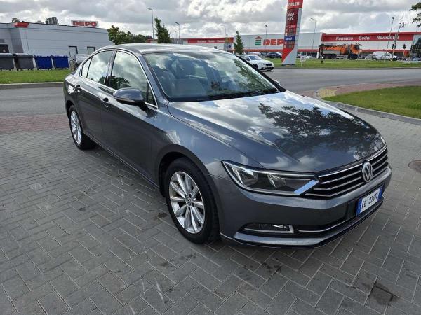 Pelēks Volkswagen Passat 2016 Panevēža, ar dzinēja tilpumu 1.60 L un nobraukumu 237 tūkst. km par 8199 €, foto 2 vietnē AUTOMOTO.COM.LV