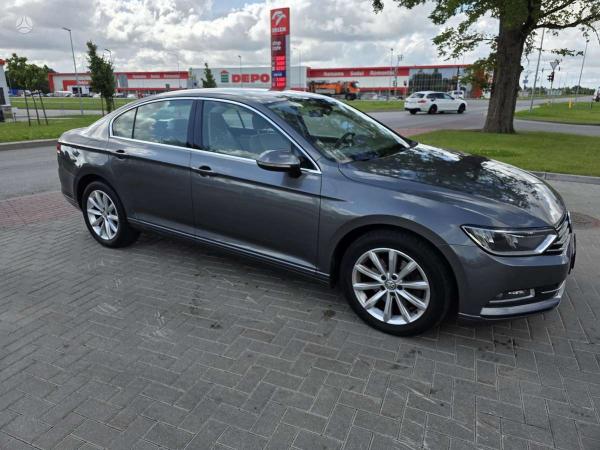 Pelēks Volkswagen Passat 2016 Panevēža, ar dzinēja tilpumu 1.60 L un nobraukumu 237 tūkst. km par 8199 €, foto 3 vietnē AUTOMOTO.COM.LV