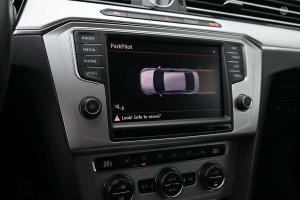 Серый Фольксваген Пассат 2016 в Кретинга, объемом двигателя 1.97 л и пробегом 280 тыс. км за 10799 €, фото 29 на AUTOMOTO.COM.LV