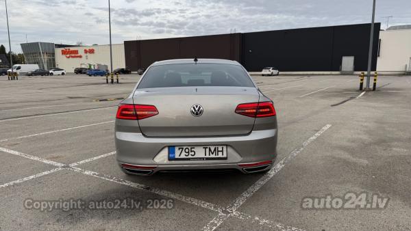 Pelēks Volkswagen Passat 2016 Tallina, ar dzinēja tilpumu 1.40 L un nobraukumu 167 tūkst. km par 14900 €, foto 4 vietnē AUTOMOTO.COM.LV