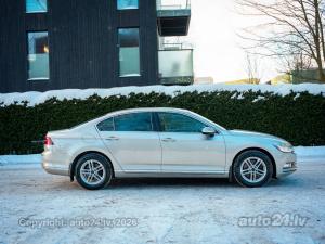 Pelēks Volkswagen Passat 2017 Tallina, ar dzinēja tilpumu 1.40 L un nobraukumu 42 tūkst. km par 17000 €, foto 6 vietnē AUTOMOTO.COM.LV