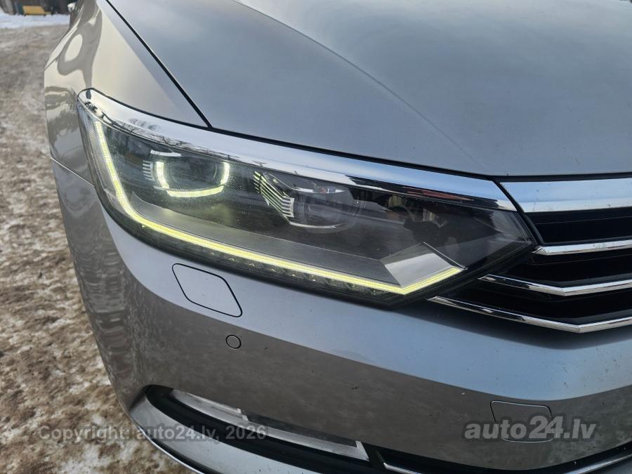 Grey Volkswagen Passat 2017 in Paide, with an engine capacity of 1.40 L and mileage of 117 thousand km for 17999 €, photo 22 on AUTOMOTO.COM.LV
