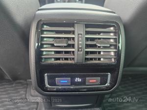 Grey Volkswagen Passat 2017 in Paide, with an engine capacity of 1.40 L and mileage of 117 thousand km for 17999 €, photo 24 on AUTOMOTO.COM.LV