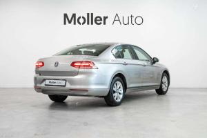 Pelēks Volkswagen Passat 2017 Viļņa, ar dzinēja tilpumu 1.40 L un nobraukumu 203 tūkst. km par 9600 €, foto 4 vietnē AUTOMOTO.COM.LV