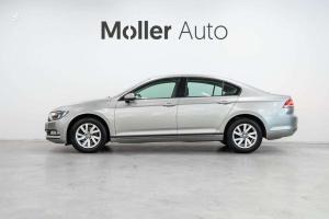 Pelēks Volkswagen Passat 2017 Viļņa, ar dzinēja tilpumu 1.40 L un nobraukumu 203 tūkst. km par 9600 €, foto 4 vietnē AUTOMOTO.COM.LV