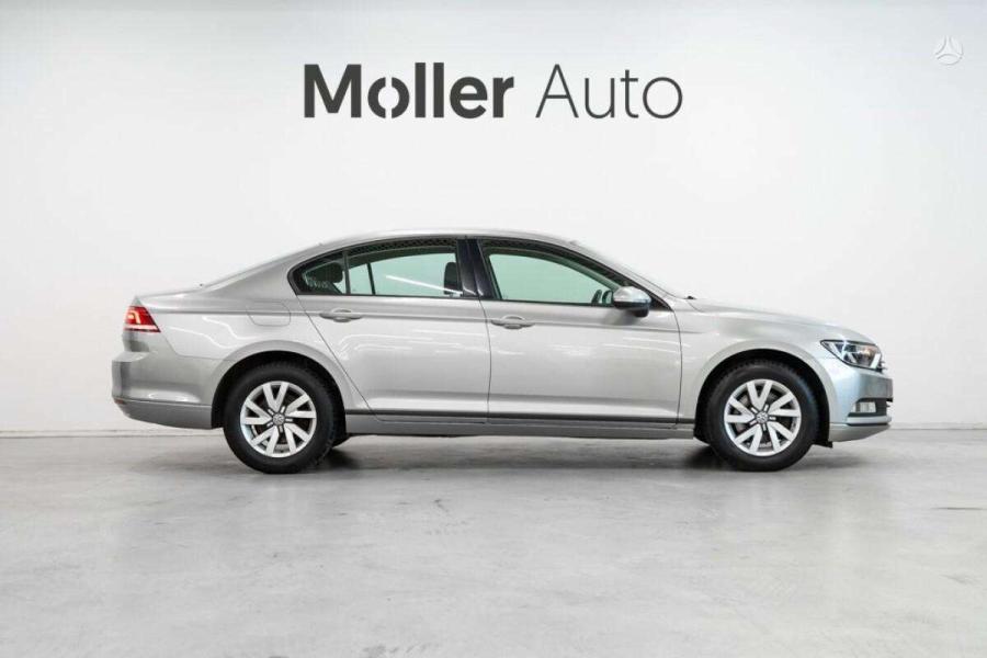 Pelēks Volkswagen Passat 2017 Viļņa, ar dzinēja tilpumu 1.40 L un nobraukumu 203 tūkst. km par 9600 €, foto 9 vietnē AUTOMOTO.COM.LV