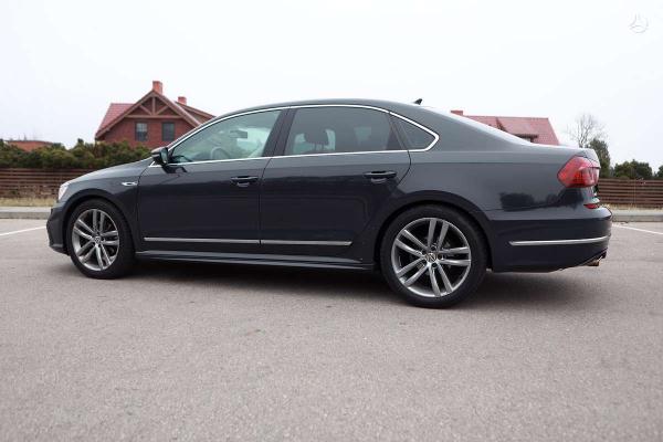 Pelēks Volkswagen Passat 2017 Klaipėda, ar dzinēja tilpumu 1.80 L un nobraukumu 217 tūkst. km par 9000 €, foto 4 vietnē AUTOMOTO.COM.LV