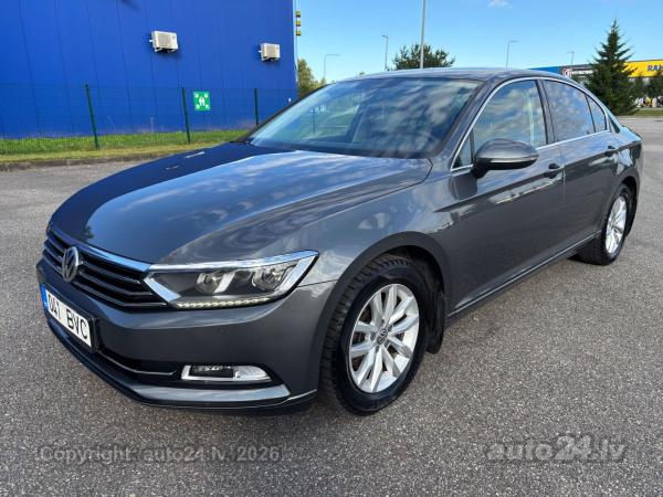 Grey Volkswagen Passat 2017 in Paide, with an engine capacity of 1.40 L and mileage of 252 thousand km for 7990 €, photo 1 on AUTOMOTO.COM.LV