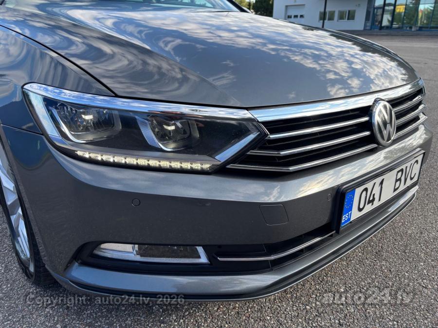 Grey Volkswagen Passat 2017 in Paide, with an engine capacity of 1.40 L and mileage of 252 thousand km for 7990 €, photo 8 on AUTOMOTO.COM.LV
