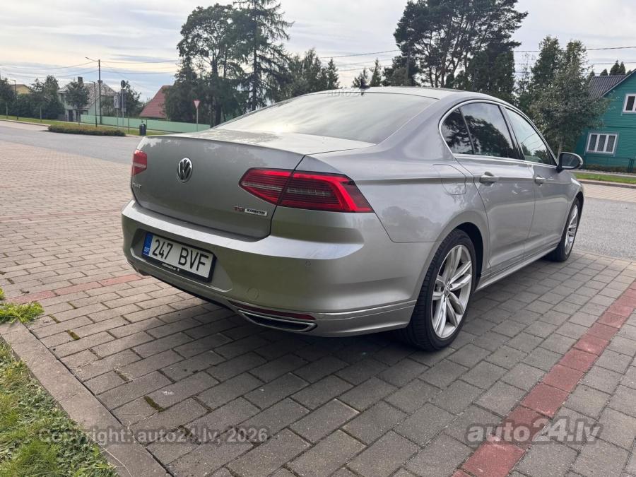 Grey Volkswagen Passat 2017 in Rakvere, with an engine capacity of 1.80 L and mileage of 190 thousand km for 16500 €, photo 8 on AUTOMOTO.COM.LV