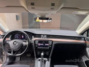 Grey Volkswagen Passat 2017 in Rakvere, with an engine capacity of 1.80 L and mileage of 190 thousand km for 16500 €, photo 11 on AUTOMOTO.COM.LV