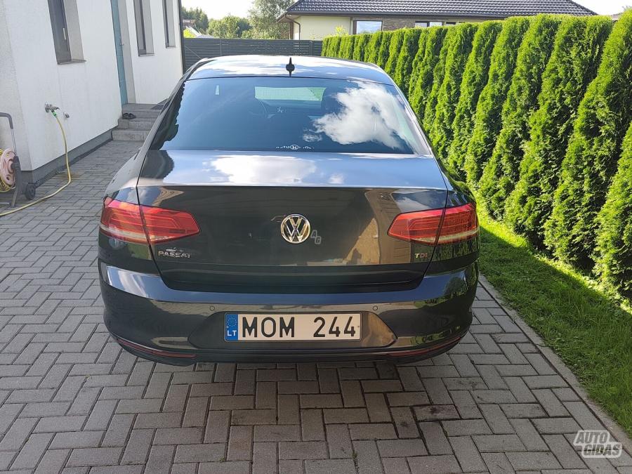 Pelēks Volkswagen Passat 2017 Klaipėda, ar dzinēja tilpumu 1.60 L un nobraukumu 277 tūkst. km par 9500 €, foto 9 vietnē AUTOMOTO.COM.LV