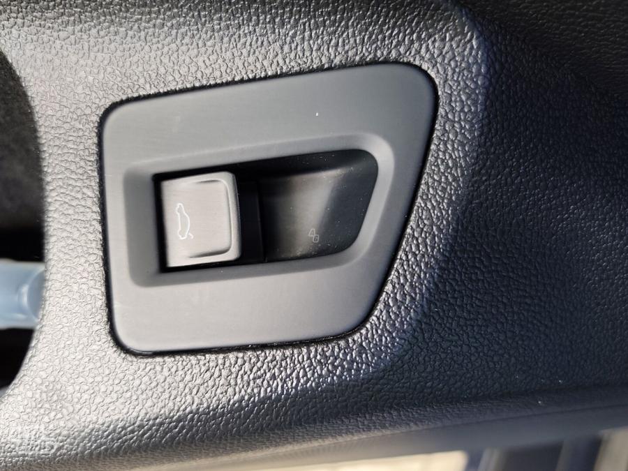 Pelēks Volkswagen Passat 2017 Klaipėda, ar dzinēja tilpumu 1.60 L un nobraukumu 277 tūkst. km par 9500 €, foto 15 vietnē AUTOMOTO.COM.LV