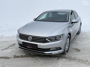 Grey Volkswagen Passat 2018 in Vilnius, with an engine capacity of 2.00 L and mileage of 99 thousand km for 15500 €, photo 2 on AUTOMOTO.COM.LV