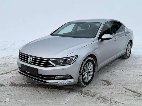 Pelēks Volkswagen Passat 2018 Viļņa, ar dzinēja tilpumu 1.97 L un nobraukumu 99 tūkst. km par 15500 €, foto 1 vietnē AUTOMOTO.COM.LV