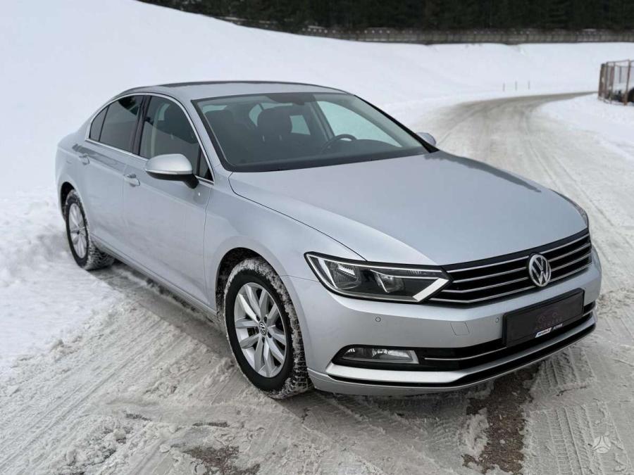 Pelēks Volkswagen Passat 2018 Viļņa, ar dzinēja tilpumu 1.97 L un nobraukumu 99 tūkst. km par 15500 €, foto 5 vietnē AUTOMOTO.COM.LV