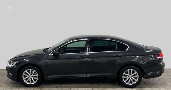 Grey Volkswagen Passat 2018 in Kaunas, with an engine capacity of 1.40 L and mileage of 120 thousand km for 14200 €, photo 2 on AUTOMOTO.COM.LV