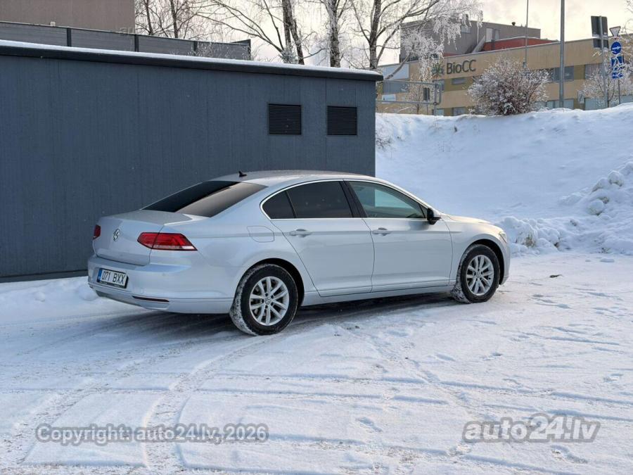 Pelēks Volkswagen Passat 2018 Tallina, ar dzinēja tilpumu 1.40 L un nobraukumu 114 tūkst. km par 16500 €, foto 5 vietnē AUTOMOTO.COM.LV