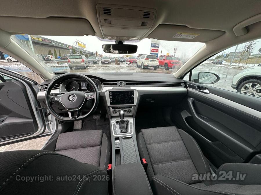 Pelēks Volkswagen Passat 2018 Tallina, ar dzinēja tilpumu 1.40 L un nobraukumu 114 tūkst. km par 16500 €, foto 6 vietnē AUTOMOTO.COM.LV