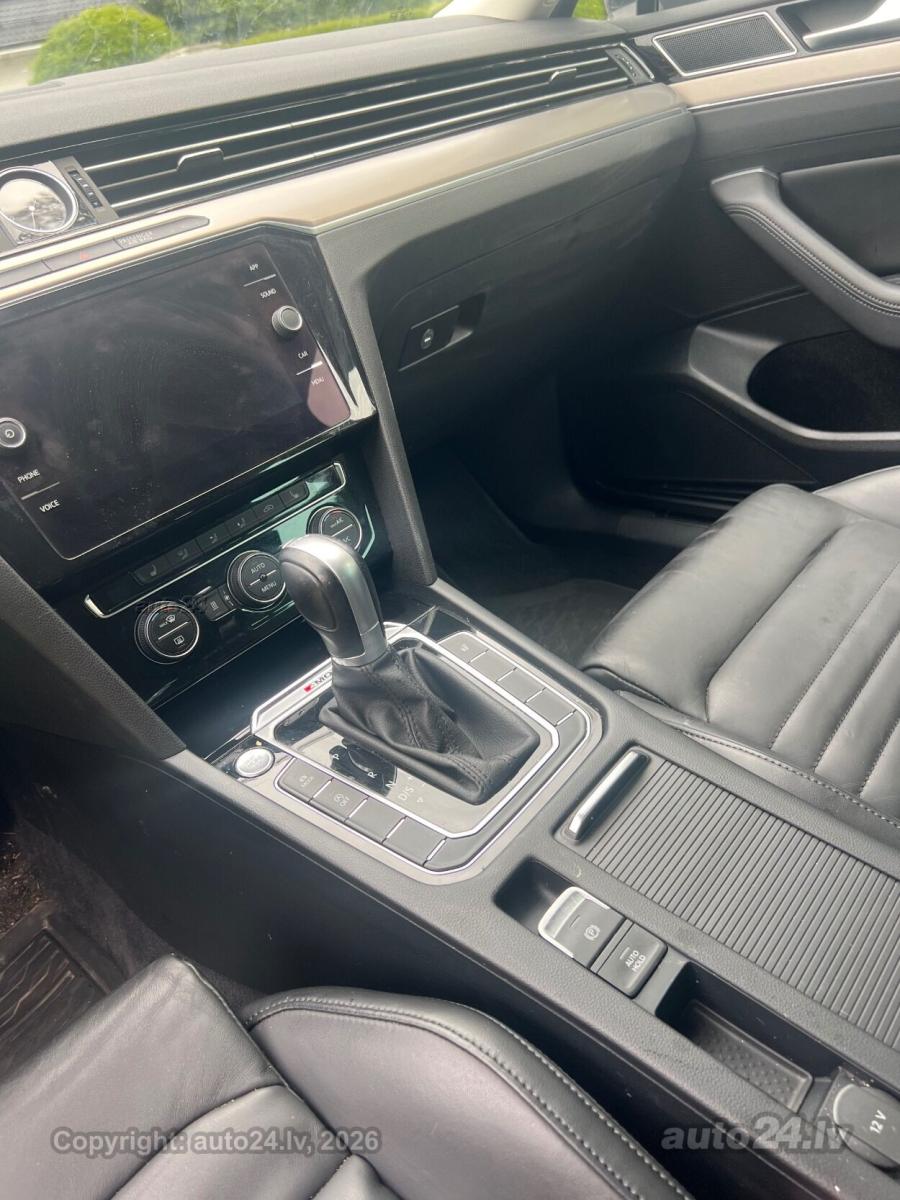 Grey Volkswagen Passat 2018 in Tallinn, with an engine capacity of 2.00 L and mileage of 107 thousand km for 18500 €, photo 1 on AUTOMOTO.COM.LV