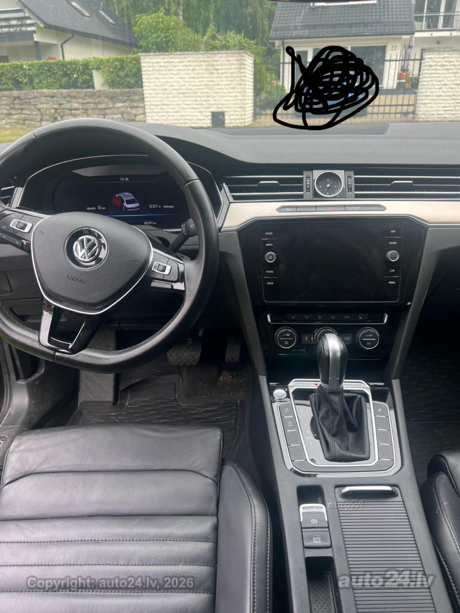 Grey Volkswagen Passat 2018 in Tallinn, with an engine capacity of 2.00 L and mileage of 107 thousand km for 18500 €, photo 3 on AUTOMOTO.COM.LV