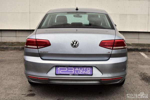 Pelēks Volkswagen Passat 2018 Kretinga, ar dzinēja tilpumu 1.60 L un nobraukumu 284 tūkst. km par 9999 €, foto 9 vietnē AUTOMOTO.COM.LV