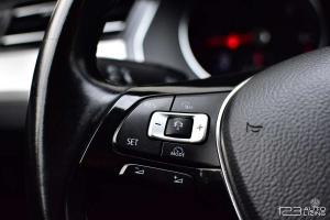 Pelēks Volkswagen Passat 2018 Kretinga, ar dzinēja tilpumu 1.60 L un nobraukumu 284 tūkst. km par 9999 €, foto 21 vietnē AUTOMOTO.COM.LV