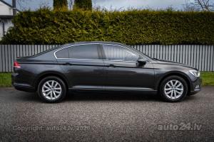 Pelēks Volkswagen Passat 2018 Tallina, ar dzinēja tilpumu 1.50 L un nobraukumu 160 tūkst. km par 12900 €, foto 3 vietnē AUTOMOTO.COM.LV