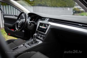 Pelēks Volkswagen Passat 2018 Tallina, ar dzinēja tilpumu 1.50 L un nobraukumu 160 tūkst. km par 12900 €, foto 9 vietnē AUTOMOTO.COM.LV