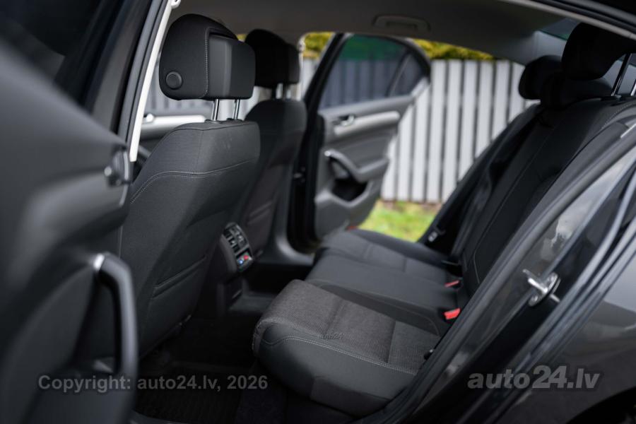 Pelēks Volkswagen Passat 2018 Tallina, ar dzinēja tilpumu 1.50 L un nobraukumu 160 tūkst. km par 12900 €, foto 27 vietnē AUTOMOTO.COM.LV