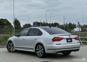 Pelēks Volkswagen Passat 2018 Tauragė, ar dzinēja tilpumu 3.60 L un nobraukumu 167 tūkst. km par 11700 €, foto 7 vietnē AUTOMOTO.COM.LV