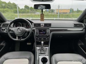 Pelēks Volkswagen Passat 2018 Tauragė, ar dzinēja tilpumu 3.60 L un nobraukumu 167 tūkst. km par 11700 €, foto 15 vietnē AUTOMOTO.COM.LV