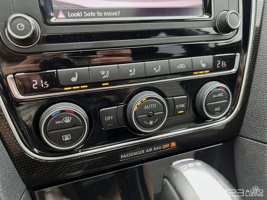 Pelēks Volkswagen Passat 2018 Tauragė, ar dzinēja tilpumu 3.60 L un nobraukumu 167 tūkst. km par 11700 €, foto 21 vietnē AUTOMOTO.COM.LV