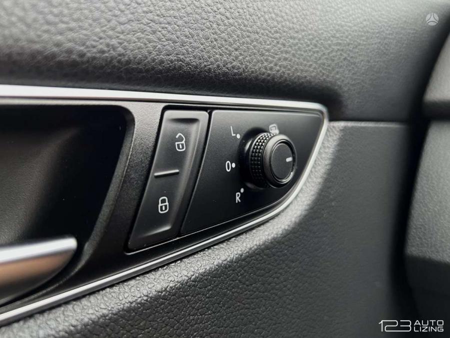 Pelēks Volkswagen Passat 2018 Tauragė, ar dzinēja tilpumu 3.60 L un nobraukumu 167 tūkst. km par 11700 €, foto 24 vietnē AUTOMOTO.COM.LV