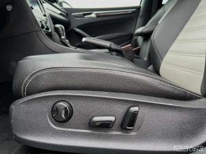 Pelēks Volkswagen Passat 2018 Tauragė, ar dzinēja tilpumu 3.60 L un nobraukumu 167 tūkst. km par 11700 €, foto 27 vietnē AUTOMOTO.COM.LV